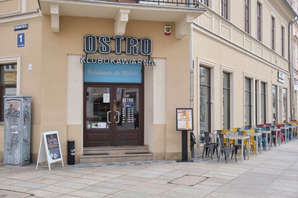 OSTRO Klubokawiarnia: menu, opinie, godziny otwarcia, rezerwacja